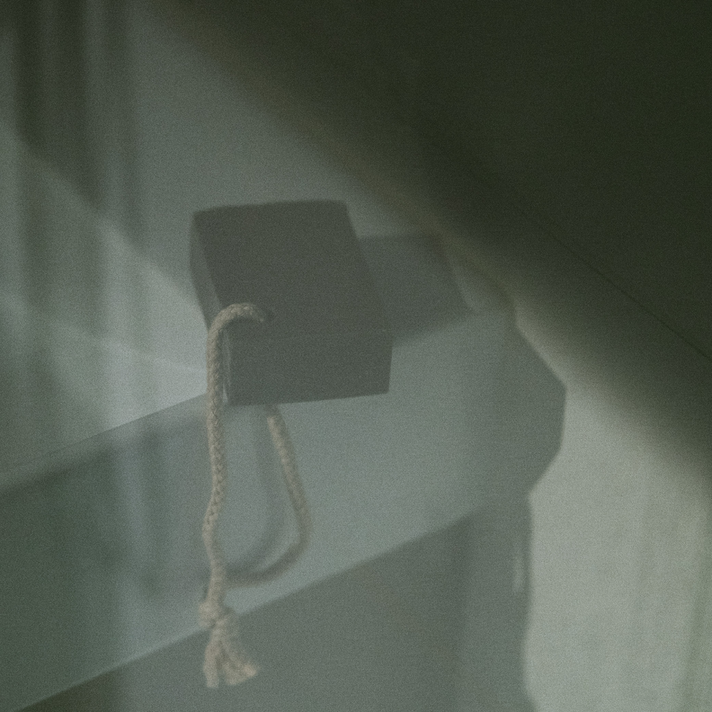 Skin Sebum: what it is and how to reduce its production – CURE